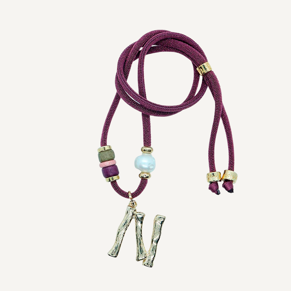 Collar Letter Miz – EMOLO